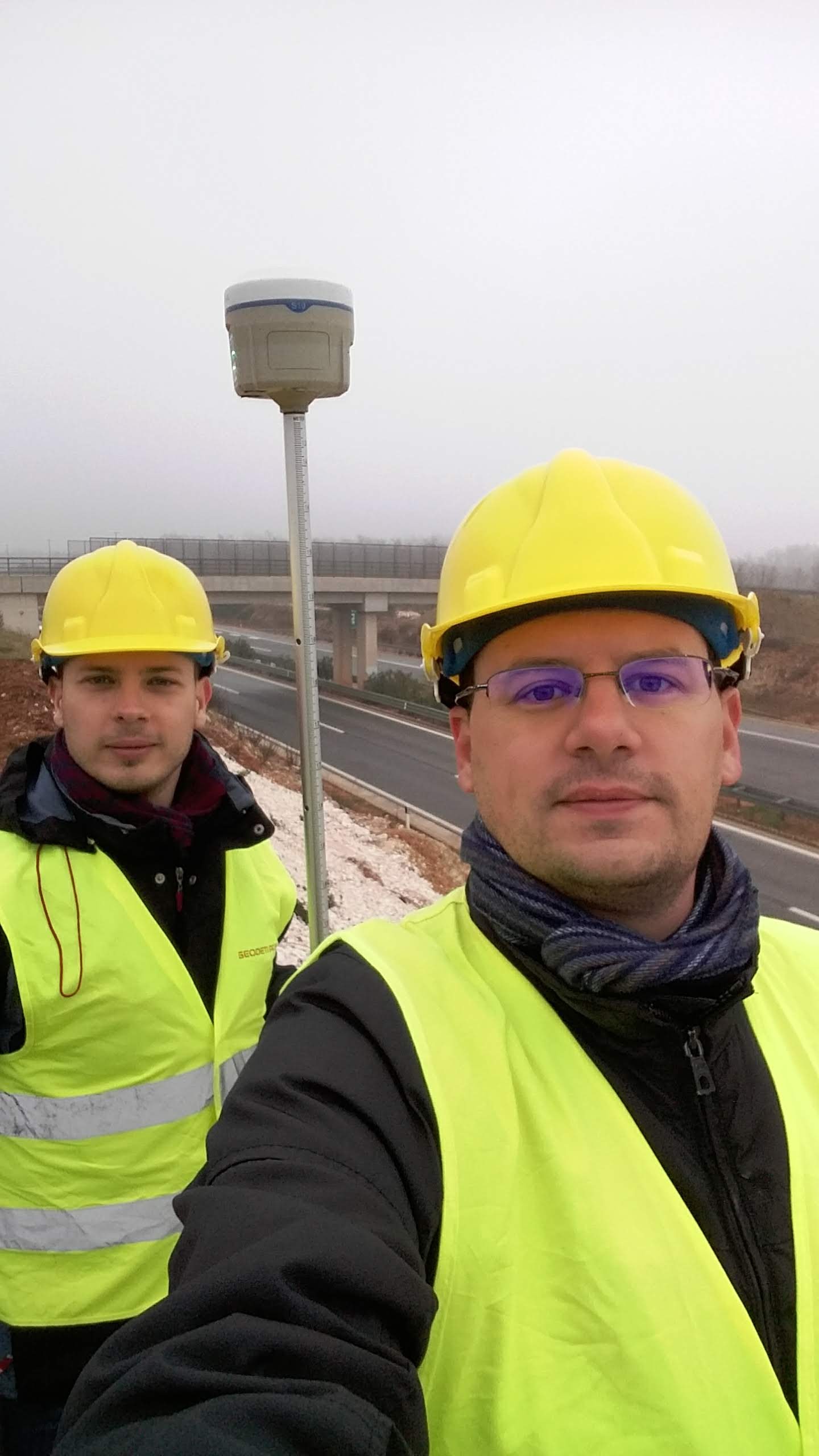 O nama – Geodeti Palin